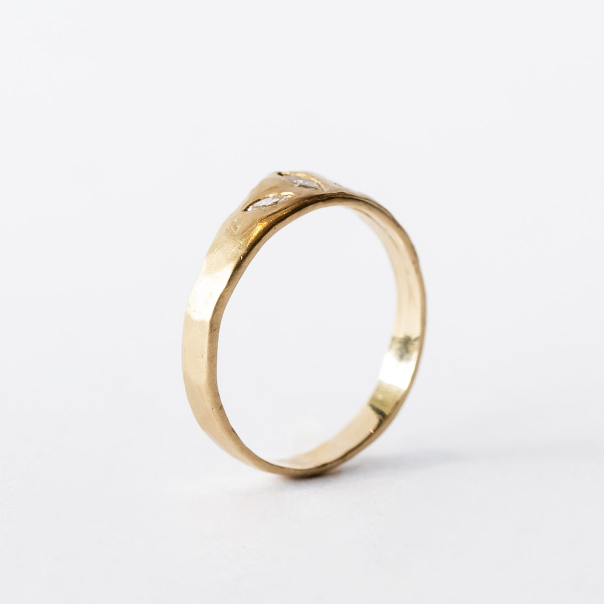 Victoria Cunningham | Tiara Diamond Ring – LAPIS