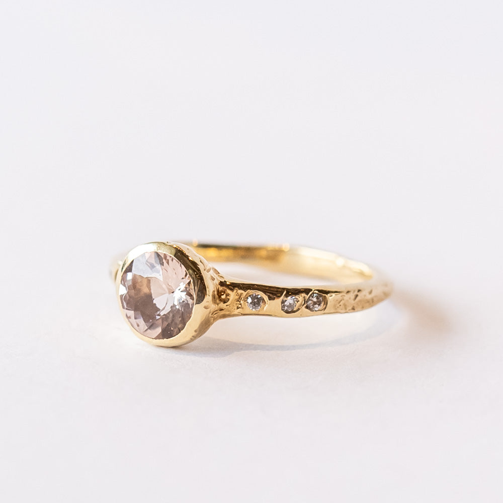 Communion By Joy | Guardian Solitaire Morganite Bezel Ring – LAPIS