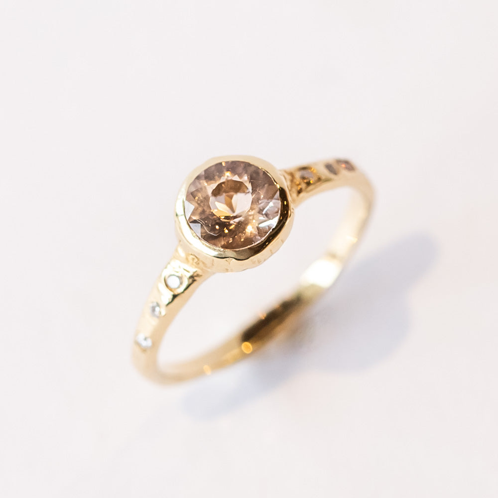 Communion By Joy | Guardian Solitaire Morganite Bezel Ring – LAPIS